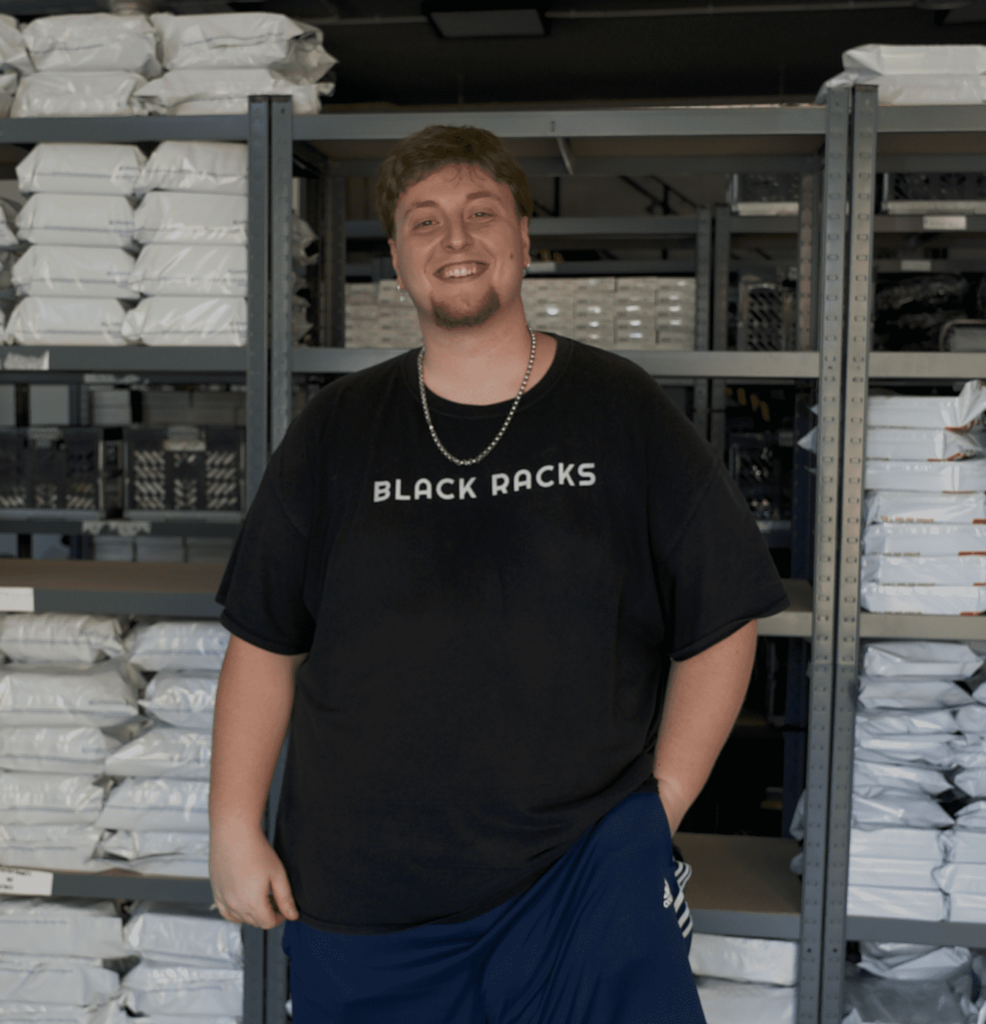 Viktor Racks & Isaac Racks ¿Quiénes somos? - Black Racks